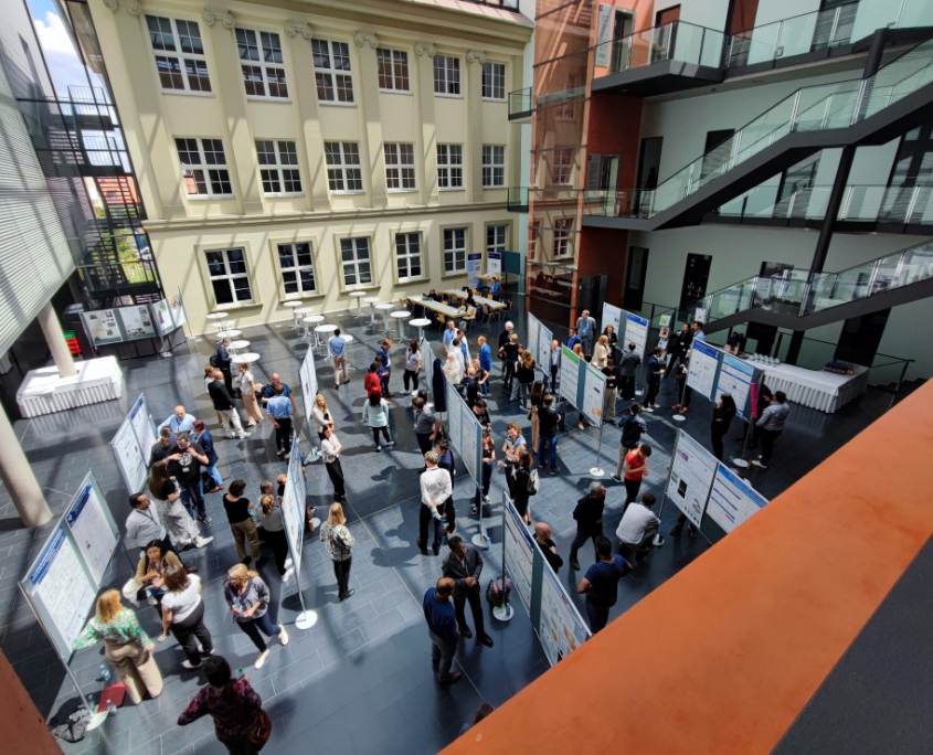 DFG Review Meeting Priority Programme SPP 2306“ Ferroptosis: from ...